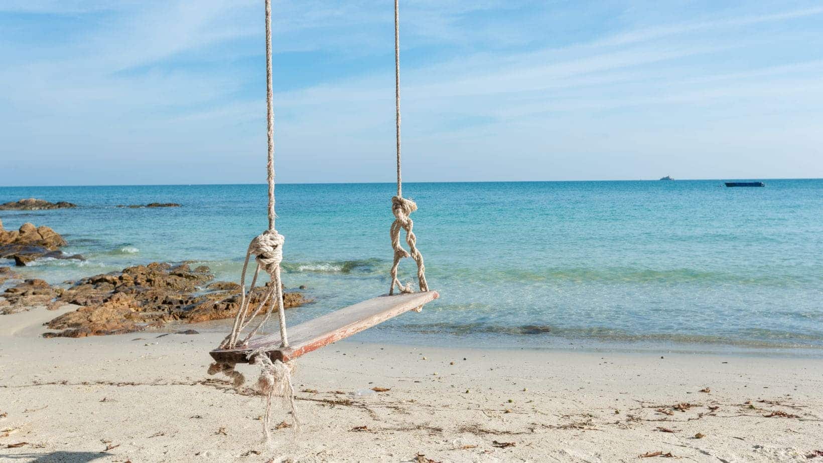 10 ทะเลใกล้กรุงเทพ เดินทางไปเช้าเย็นกลับ | Drive Car Rental